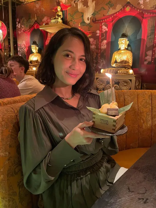 Genap 31 Tahun Ini 10 Potret Transformasi Pevita Pearce Yang Tetap