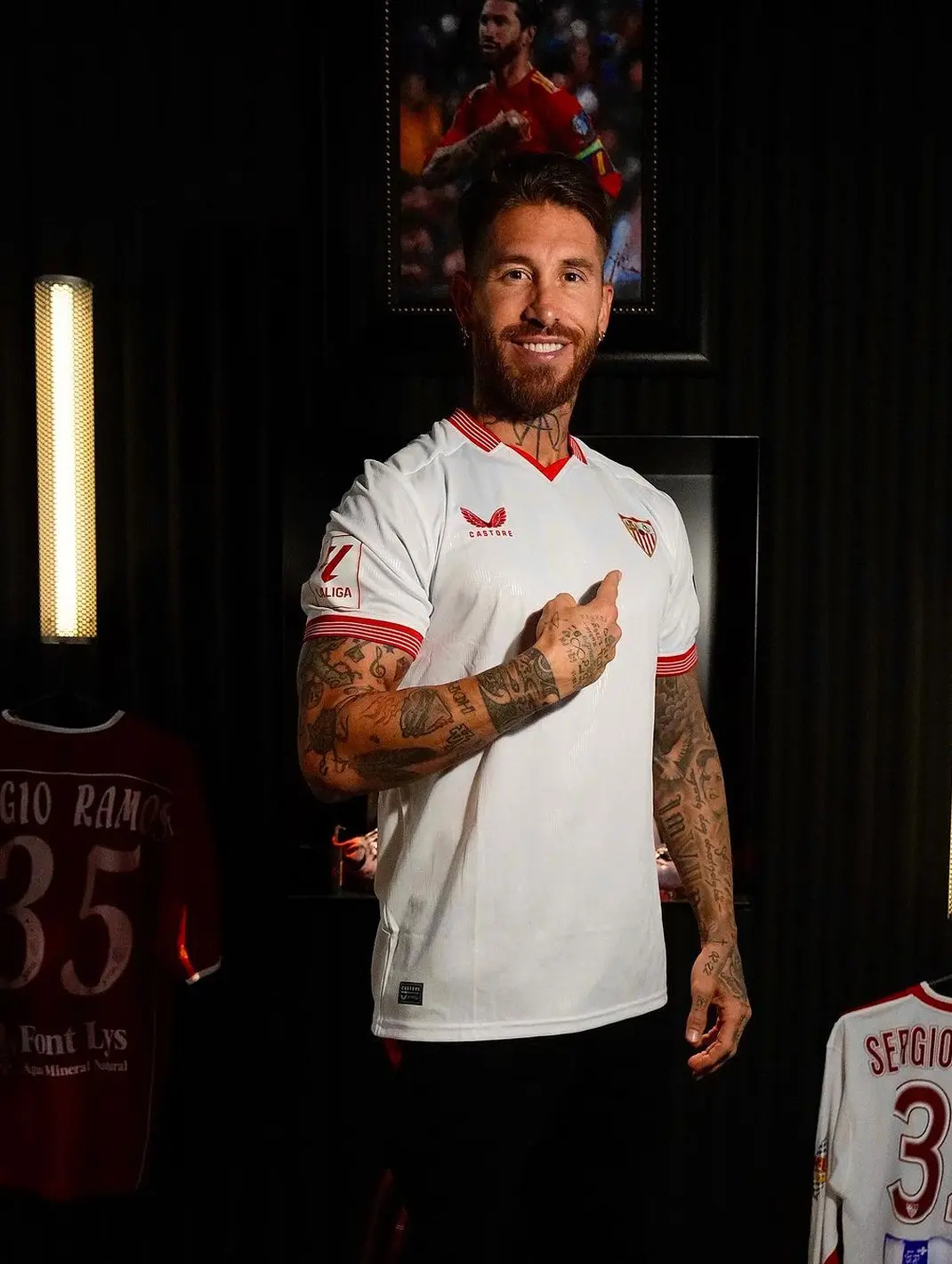 Sergio Ramos Resmi Kembali Ke Sevilla Setelah 18 Tahun Foto