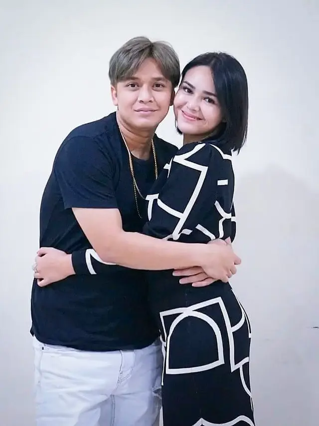 Manajer Bantah Amanda Manopo Dan Billy Syahputra Putus Entertainment