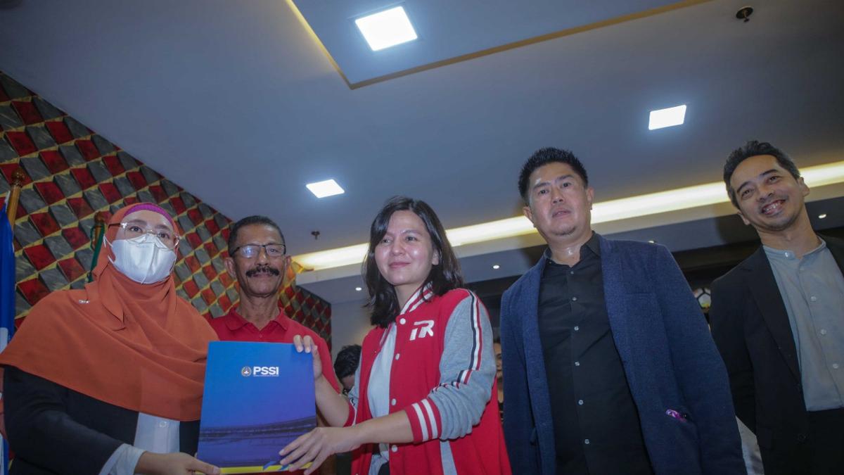 Ceo Psim Ungkap Alasan Dukung Ratu Tisha Jadi Calon Waketum Pssi Sebut