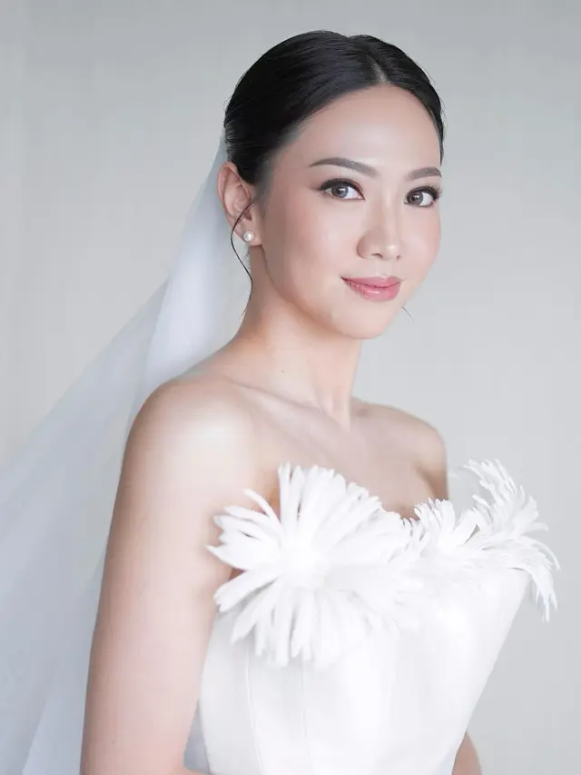 3 Detail Gaya Makeup Pengantin Dari Bunga Citra Lestari Hanggini Dan