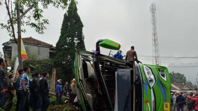 5 Fakta Kecelakaan Maut Bus Di Subang News