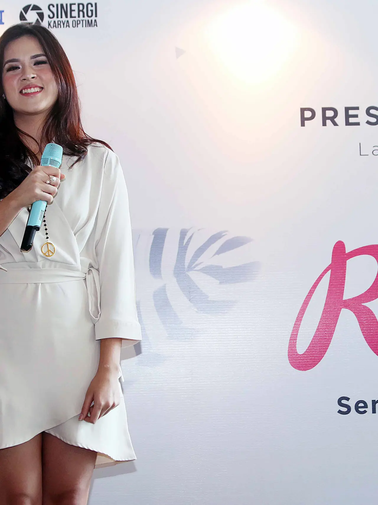 Punya Dua Album Raisa Luncurkan The Best Of Raisa Showbiz