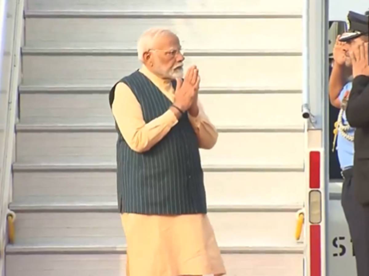 Pm Narendra Modi Arrives At Palam Airport In Delhi After Concluding