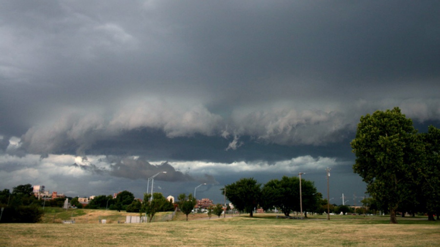 Ciudad De Buenos Aires Y Ocho Provincias Bajo Alertas Por Tormentas Y