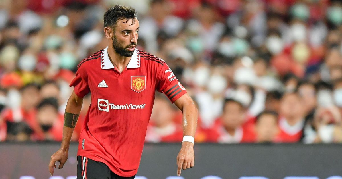 Man Utd Video Bruno Fernandes Pulls Off Filthy Nutmeg Before Superb Pass