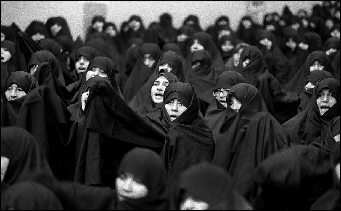 Alfred Yaghobzadeh Photography Irans 1979 Islamic Revolution