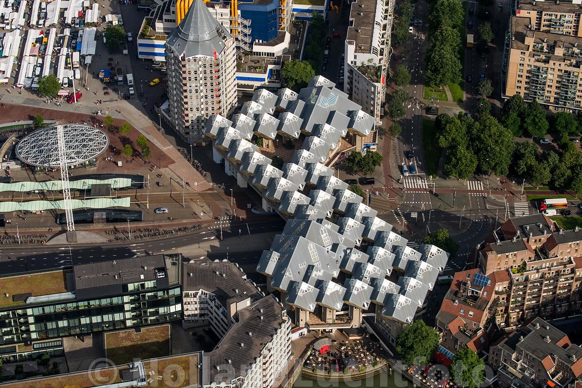 Hollandluchtfoto Rotterdam Luchtfoto Kubuswoningen