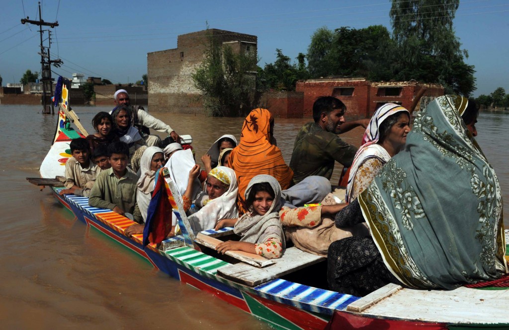 Thousands Dead Or Homeless From Floods In Pakistan Pbs News