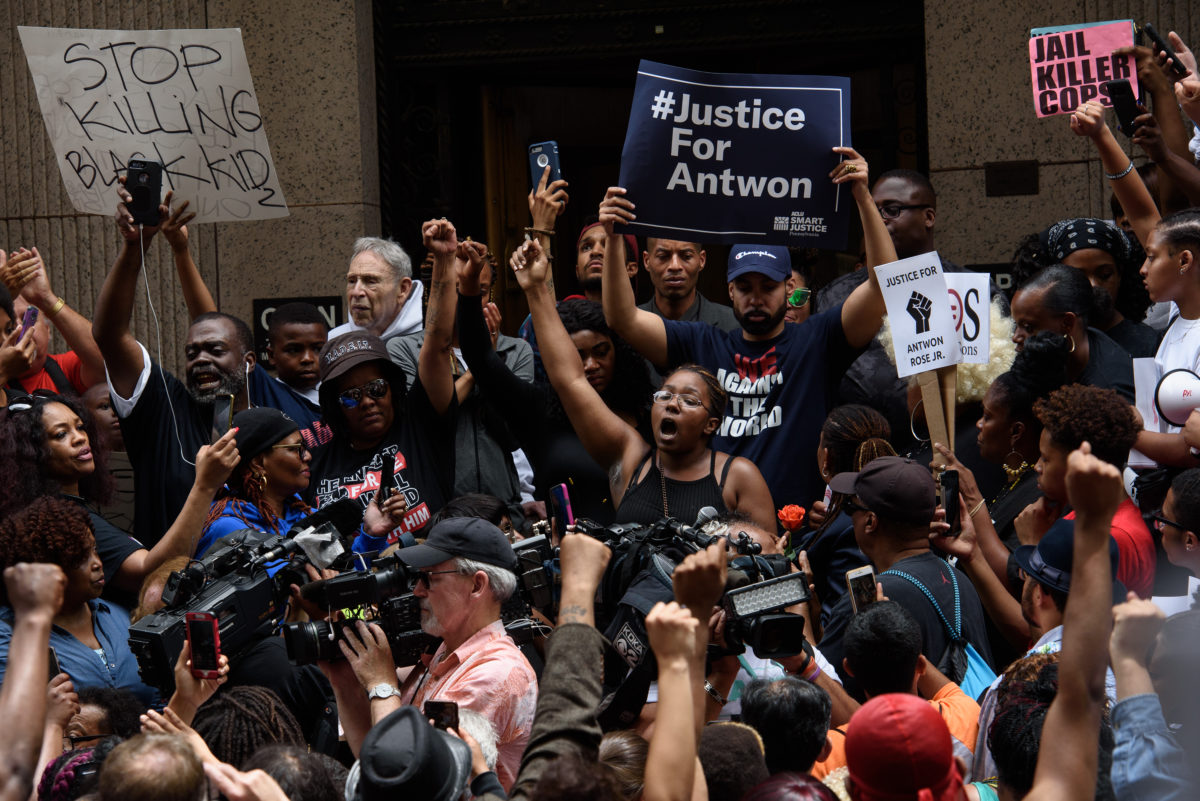 Jury Shown Video Of Teenager Antwon Roses Killing At Police Officers