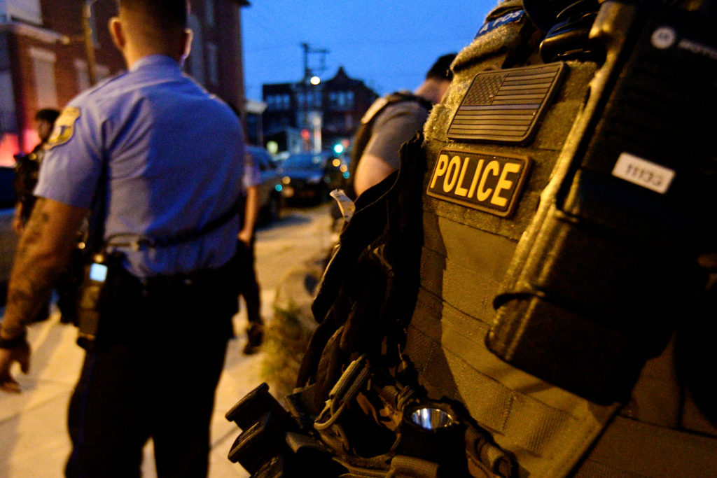 Gunman Wounds 6 Philadelphia Police Officers Standoff Continues Pbs