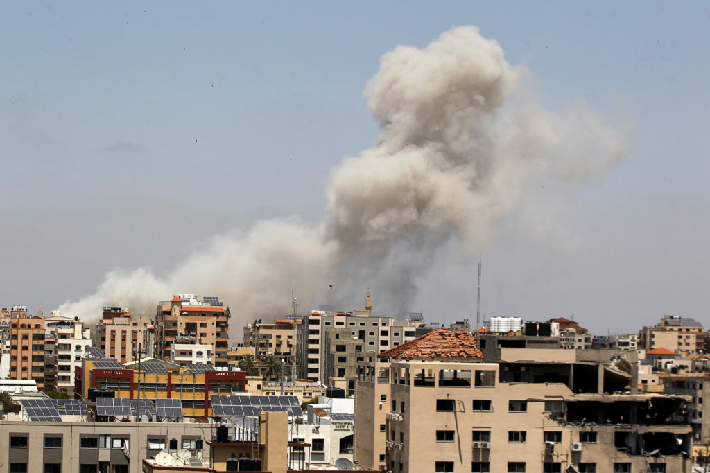 Israel Approves Unilateral Cease Fire In Gaza Offensive Pbs Newshour