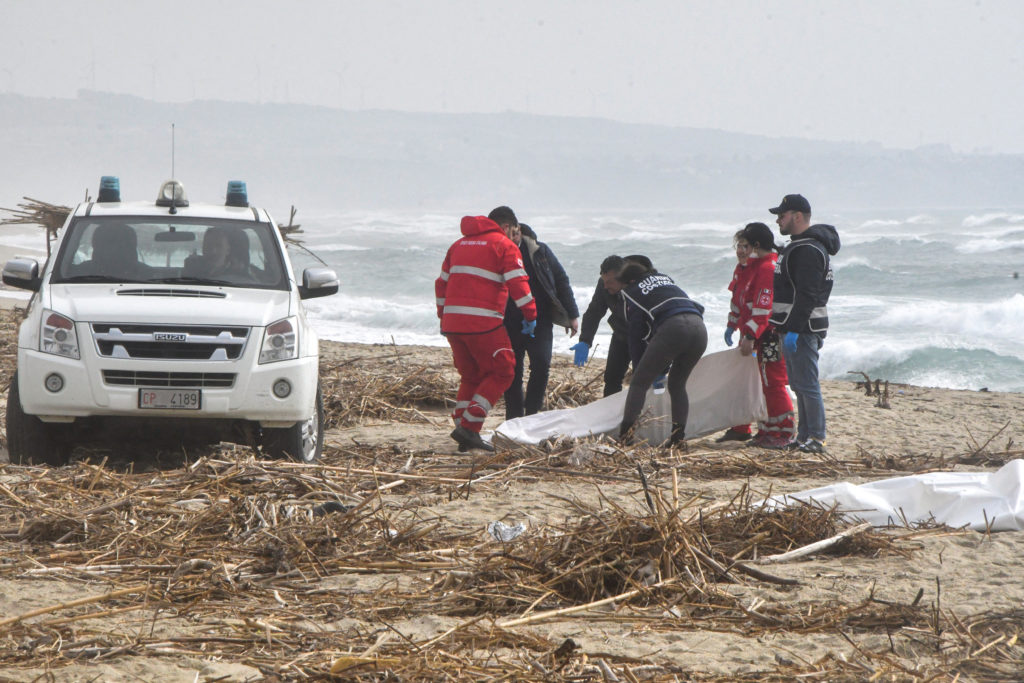 80 Migrants Rescued From Wrecked Boat Off Italian Coast Nearly 60 Dead