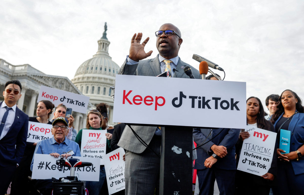 Disconnect Widens Between Tiktok Users Lawmakers On Potential Ban