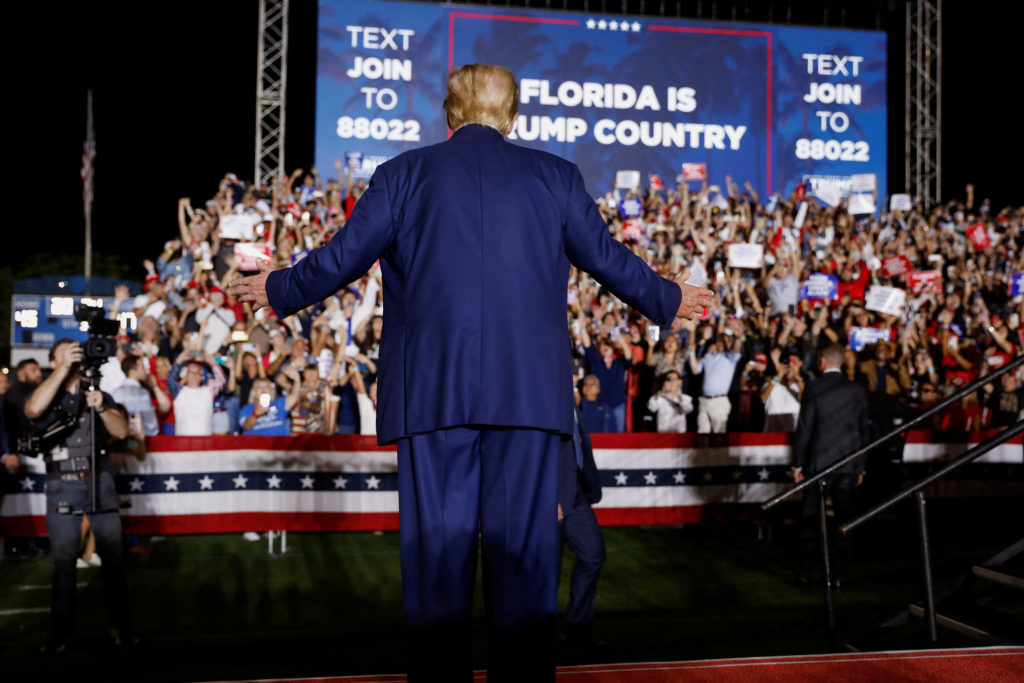 Trump Holds Rally In South Florida Looking To Upstage Gop Debate That