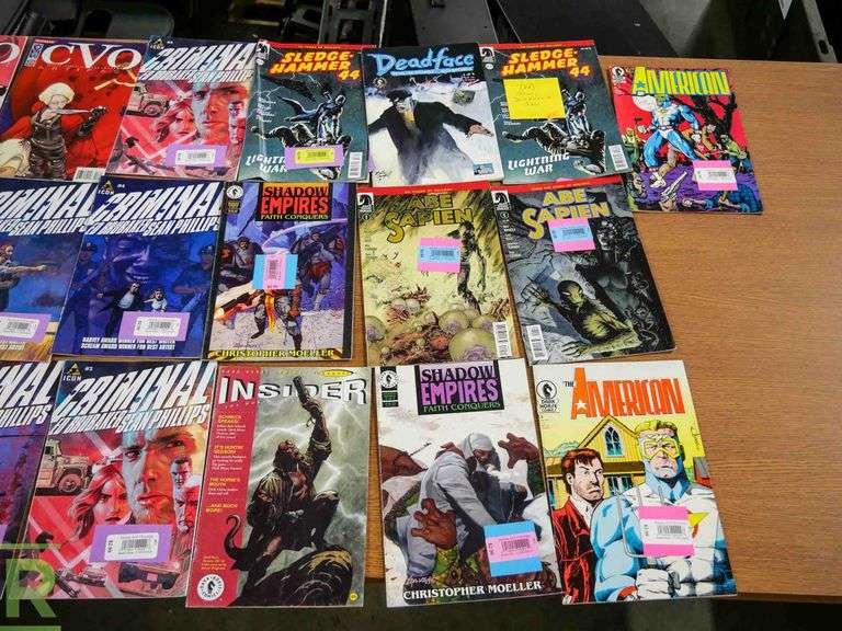 22 Icon Dark Horse And Idw Comics Roller Auctions