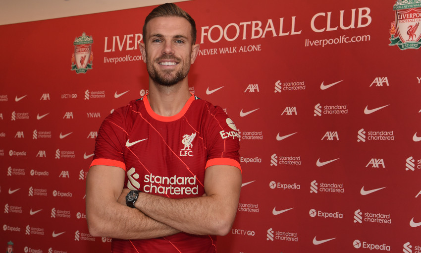 Jordan Henderson Signs New Contract With Liverpool Fc Liverpool Fc