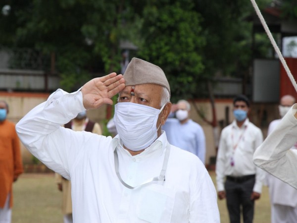 Mohan Bhagwat Hoists National Flag At Rss Headquarters In Nagpur