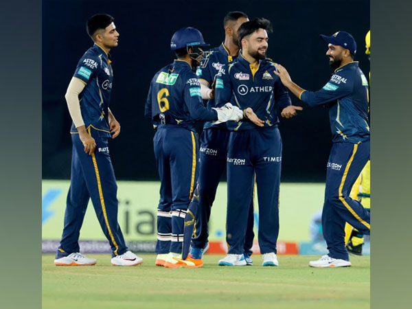 Ipl 2023 Gujarat Titans Win Toss Opt To Bowl Against Delhi Capitals