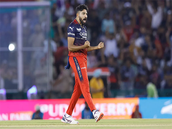 Mohammed Siraj Is Making Difference For Rcb In Ipl 2023 Irfan Pathan