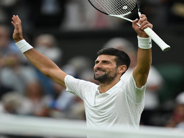 Wimbledon Novak Djokovic Secures Place In Final With Straight Sets