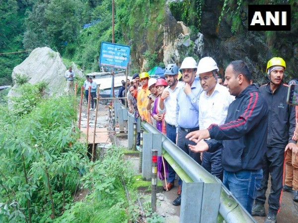 Gaurikund Landslide Three Killed Search Operation Still Underway