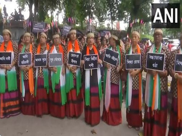 West Bengal Trinamool Mahila Congress Protests Against Atrocities On