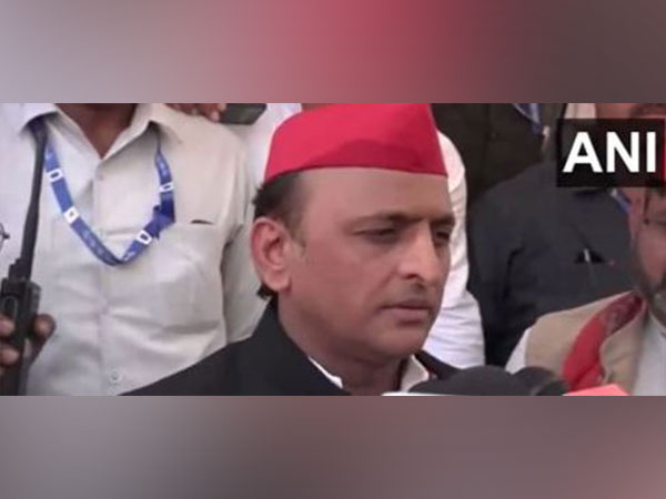 If Anyone Has Betrayed Alliance Akhilesh Fires Fresh Jibe At Cong