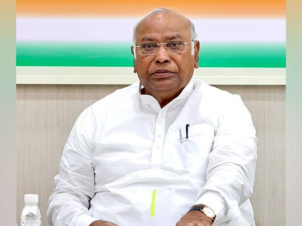 Mallikarjun Kharge Calls Meeting Of Parliamentary Leaders Of India Bloc