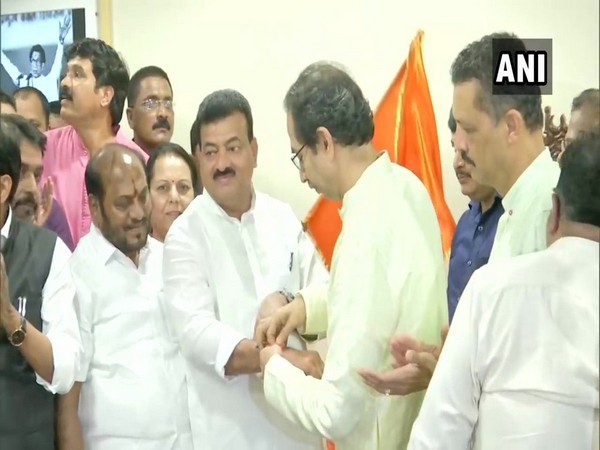 Ncps Konkan Face Bhaskar Jadhav Joins Shiv Sena