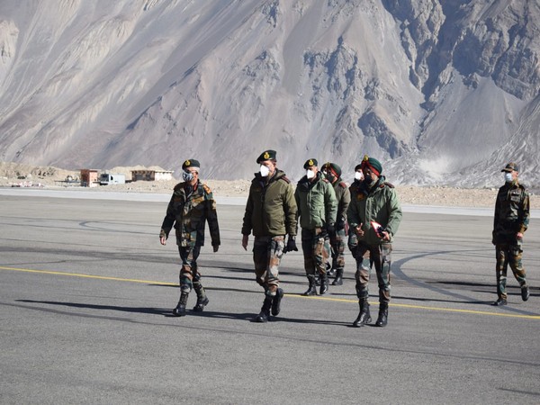 Army Chief Visits Siachen Eastern Ladakh Reviews Operational Situation