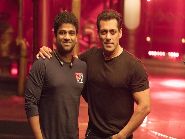 Salman Khan Lauds Seeti Maar Composer Devi Sri Prasad