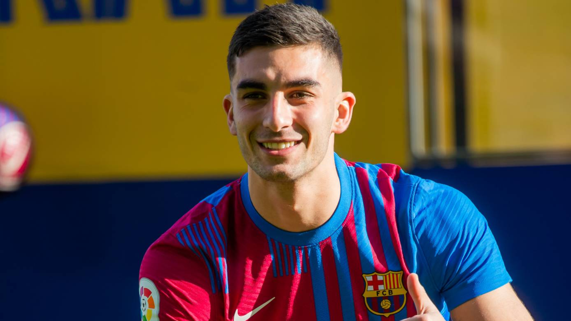 Ferran Pedri Latest Barcelona Players To Get Covid 19 Stadium Astro