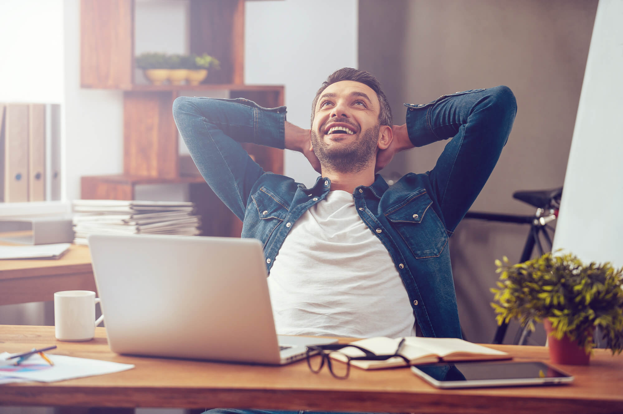 Ventajas De Ser Feliz En El Trabajo Te Decimos Cómo Amar Lo Que Haces