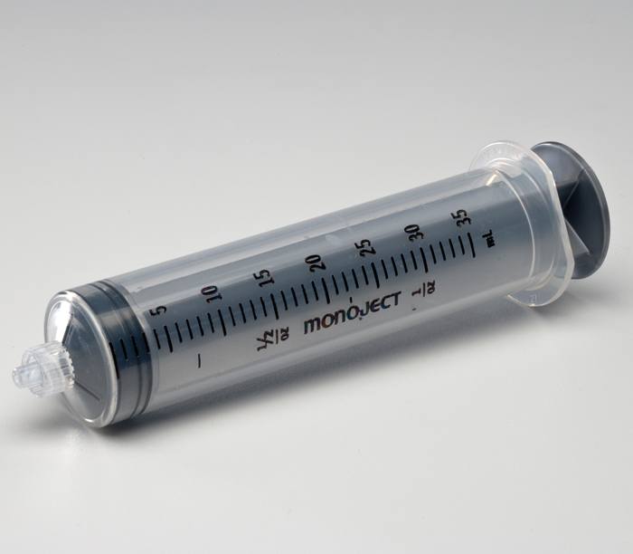 Monoject® Sterile Single Use Syringes Covidien