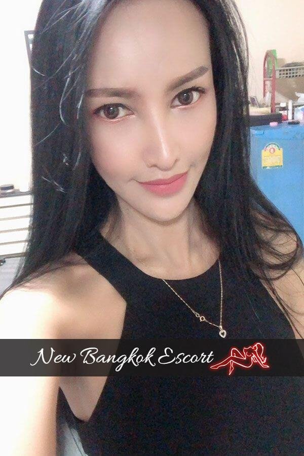 Yiyi Thai Escort In Bangkok