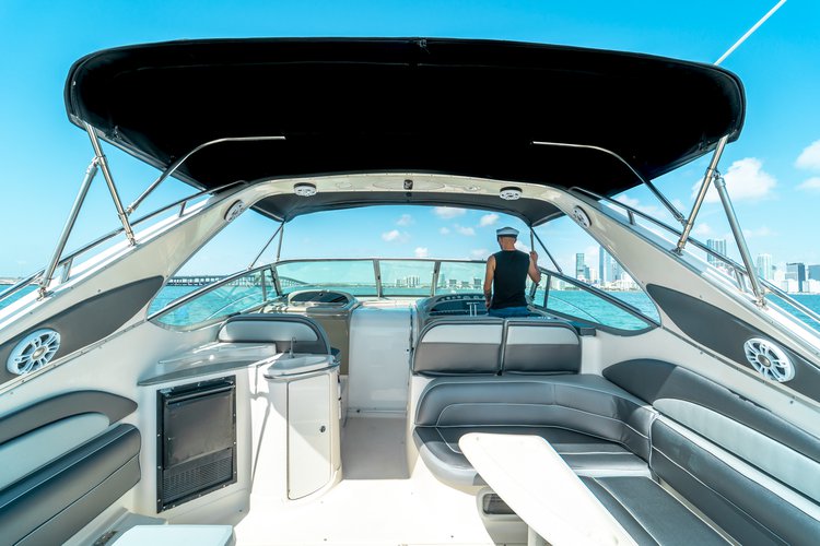 Rent A Yacht For A Week In Miami Fl Sailo Weekly Boat Rentals