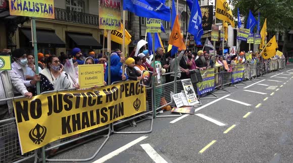 Hundreds Of Khalistan Protestors Take To The Indian Embassy In London