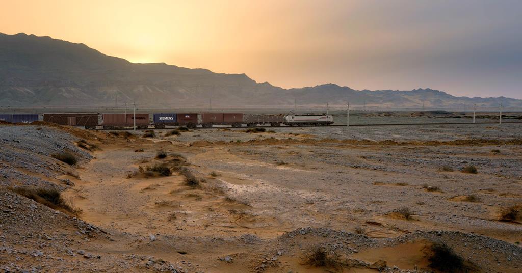 Egypt Signs Contract For ‘suez Canal On Tracks News Railway