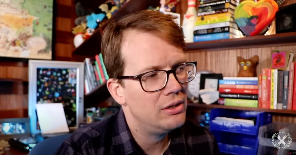 Hank Green Beloved Science Vlogger And Author Has Been Diagnosed With