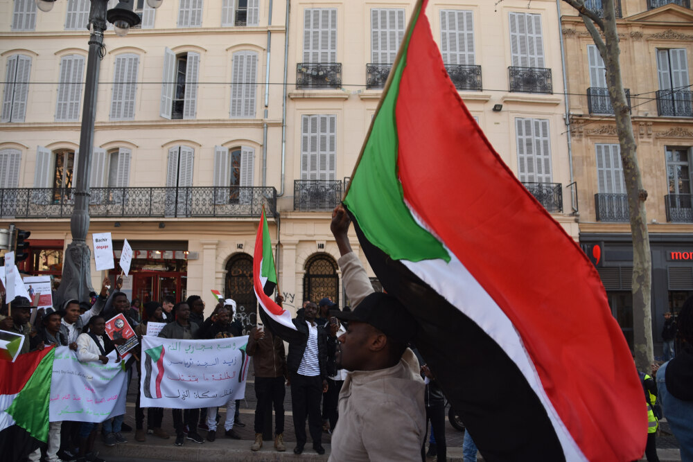 رئيس مجلس السيادة السوداني يعلن حلّ المجلس بعد تشكيل حكومة جديدة