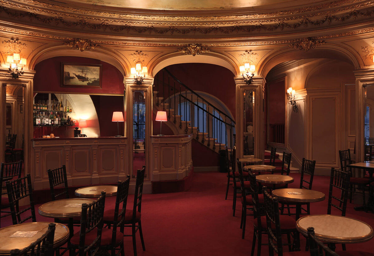 Théâtre De La Renaissance Salle De Spectacle Et Théâtre à Paris