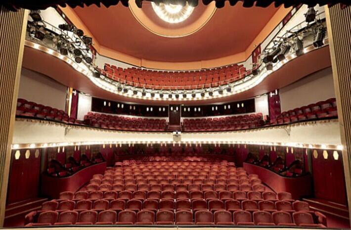 Théâtre De La Michodière Salle De Spectacle Et Théâtre à Paris