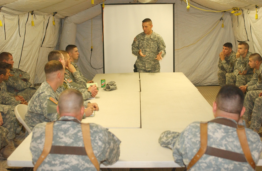 Dvids News Top Command Sergeants Major Visit Iraq