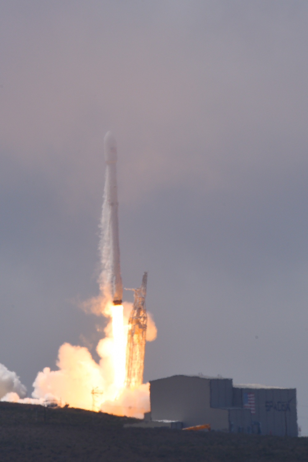 Dvids Images Falcon 9 Launches From Vandenberg Image 5 Of 10