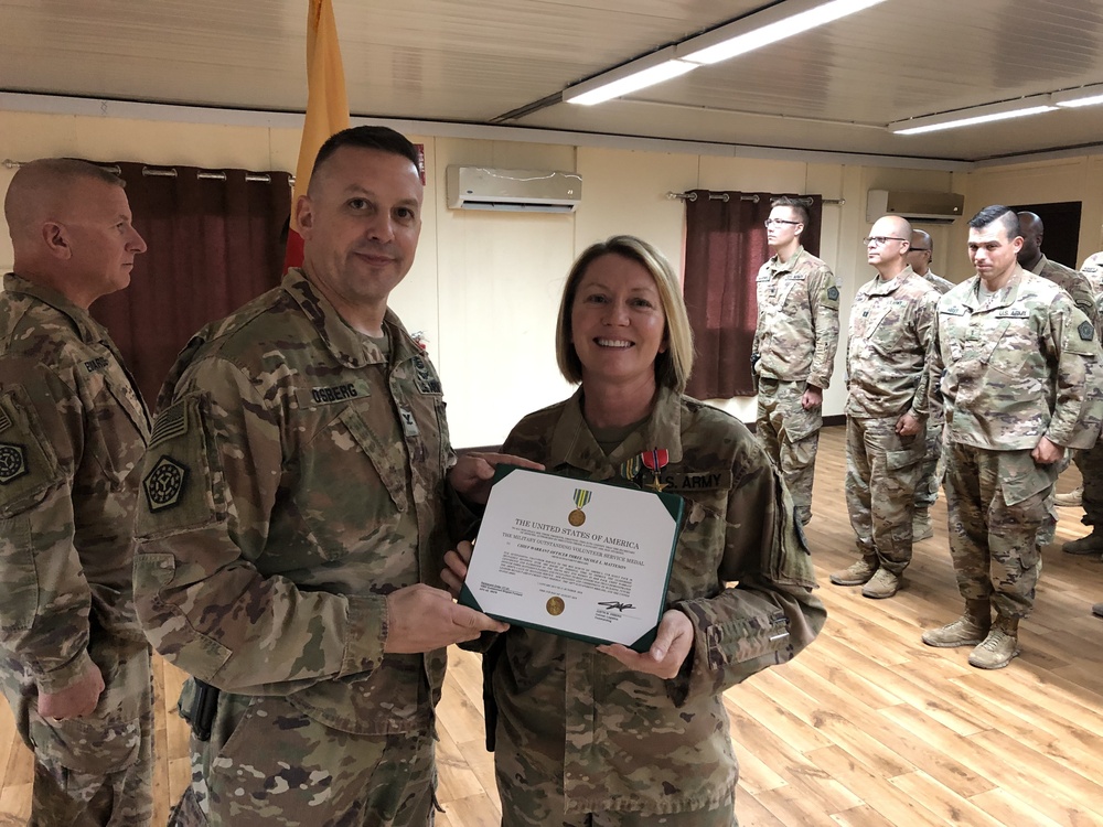 Dvids News Illinois Army National Guard Soldier Receives Military