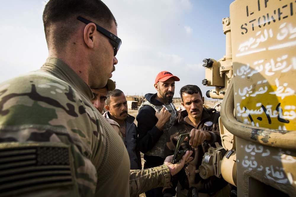 Dvids News Fire For Effect Us Coalition Personnel Train Iraqi