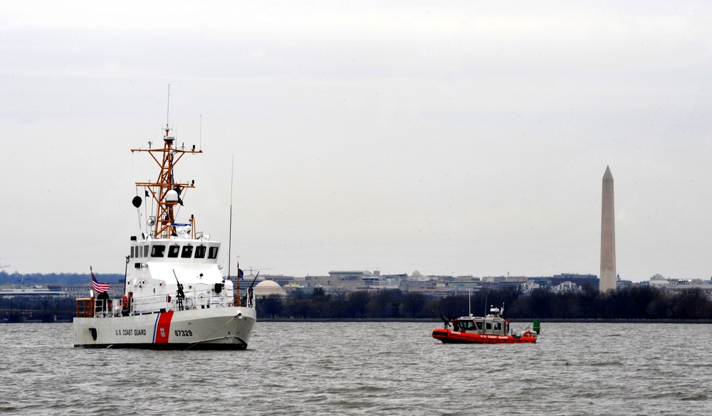 Dvids Images The Coast Guard Patrols The Potomac River Enforcing