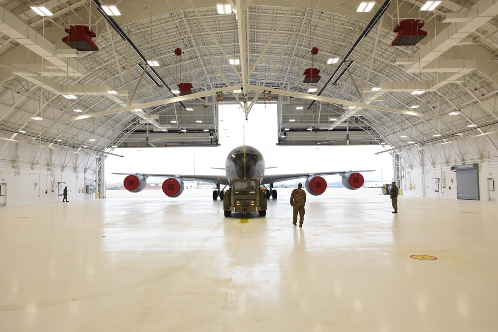 Dvids Images 171arw Hangar Renovation Milestone Image 3 Of 6