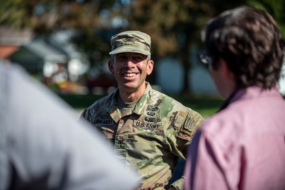 Dvids Images Pittsburgh District Commander Visits Field Sites